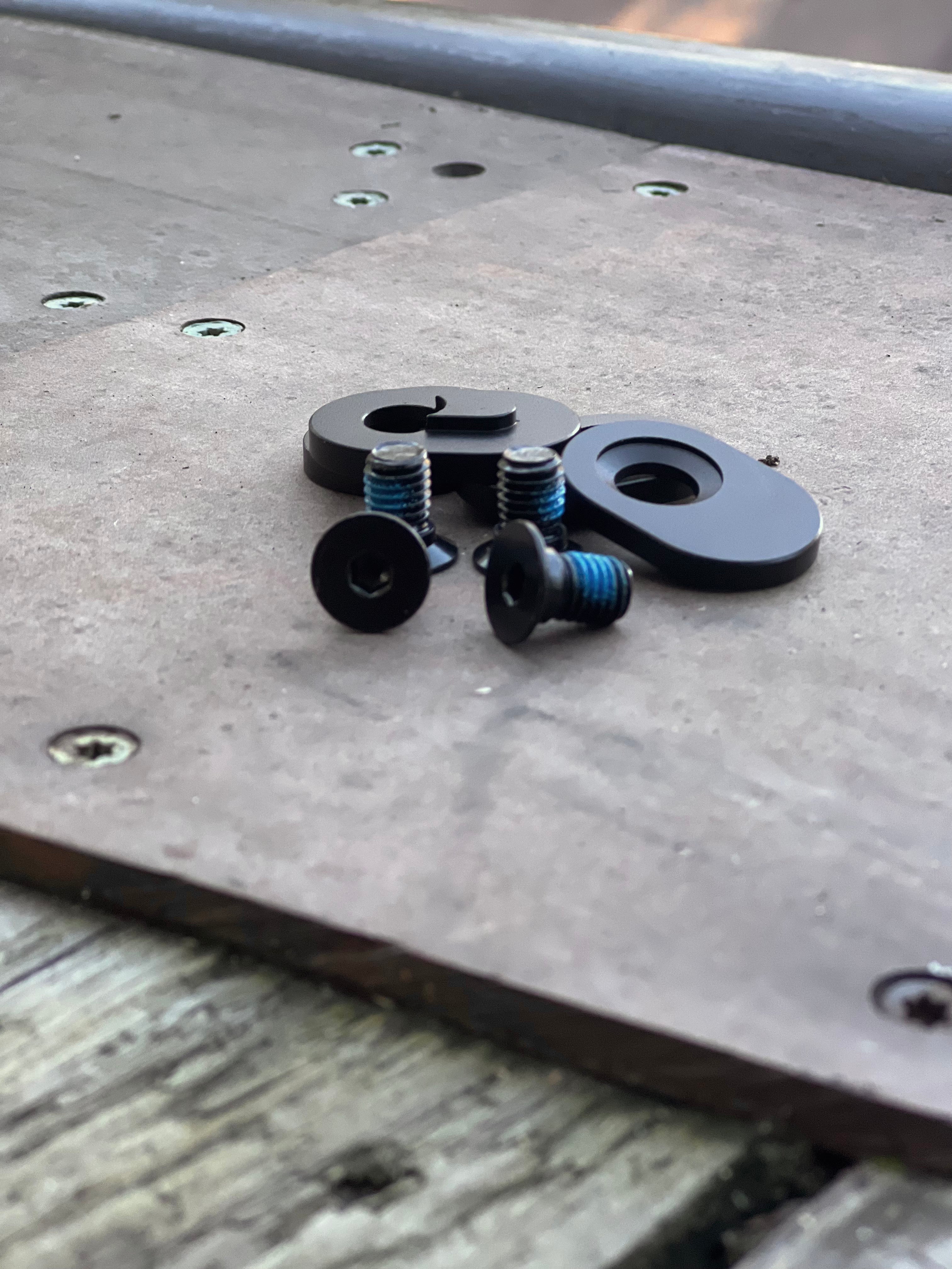 Replacement Cuff Inserts and Bolts – Periodic Distribution